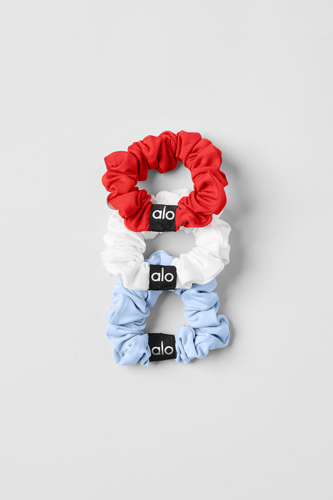 Fresh Mini Scrunchie 3-Pack - Red Hot Summer/White/Seashell Blue | Alo Yoga