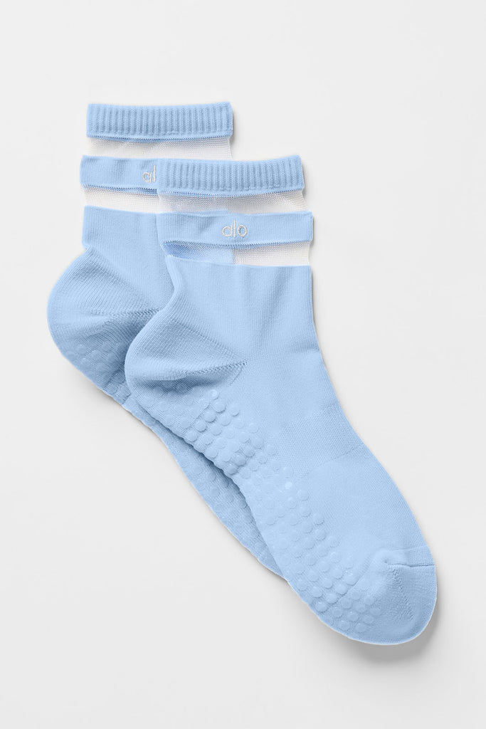 Women's Pulse Grip Sock - Seashell Blue | Alo Yoga