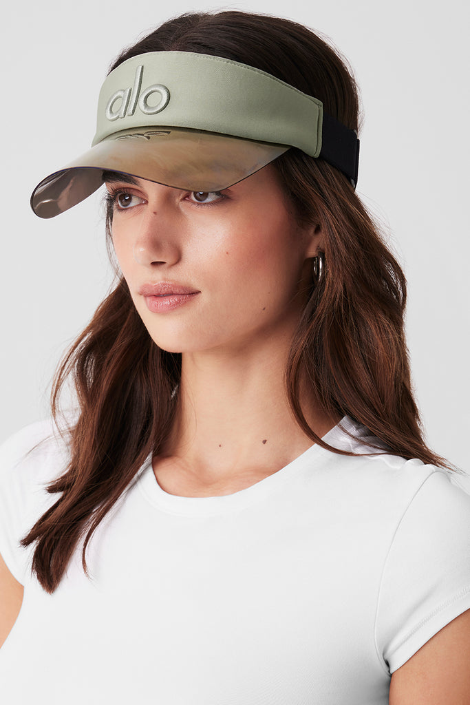 Airlift Solar Visor - Limestone | Alo Yoga