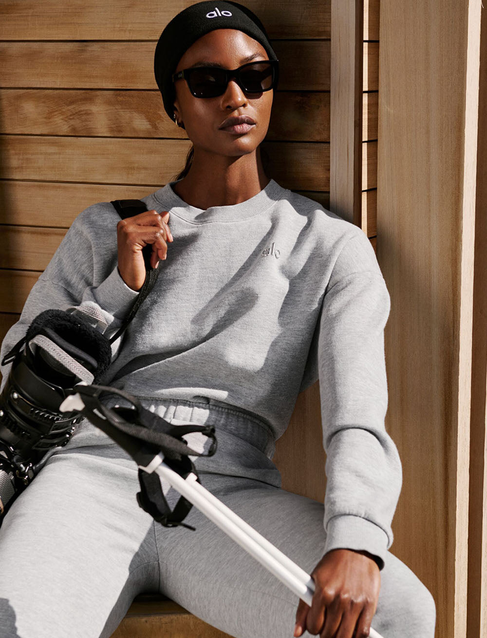 Alo Yoga | Yoga leggings, clothes, and accessories for studio to street