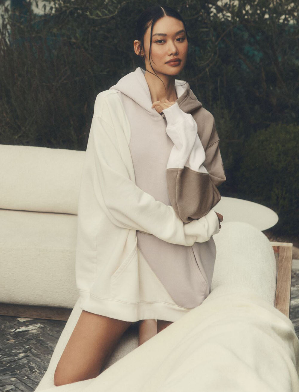 Alo Yoga | Yoga leggings, clothes, and accessories for studio to street