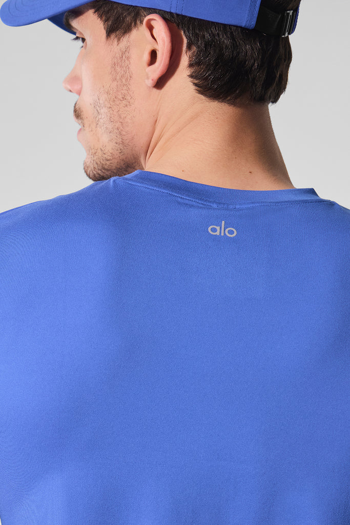 Conquer Reform Crewneck Short Sleeve - Marathon Blue | Alo Yoga