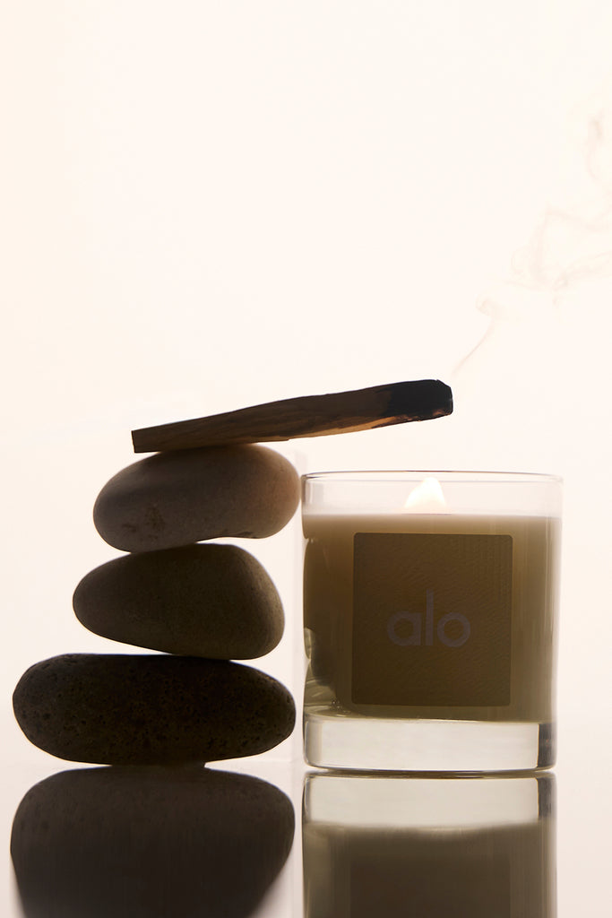 Alo Signature Candle - 8 oz | Alo Yoga
