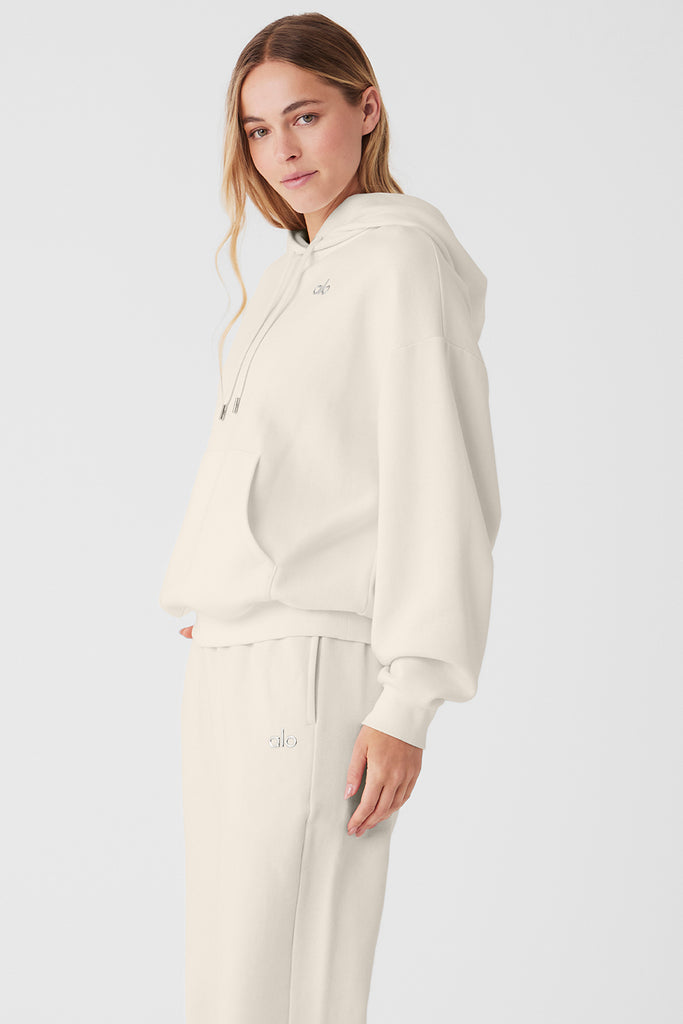 Accolade Hoodie - Bone | Alo Yoga