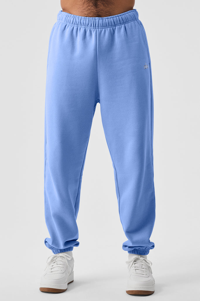 Accolade Sweatpant - Crystal Clear Blue | Alo Yoga