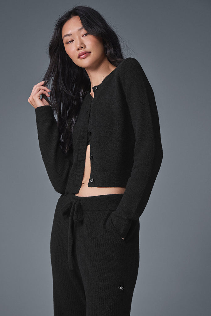 Snuggle Up Sweater Cropped Cardigan - Black | Alo Yoga