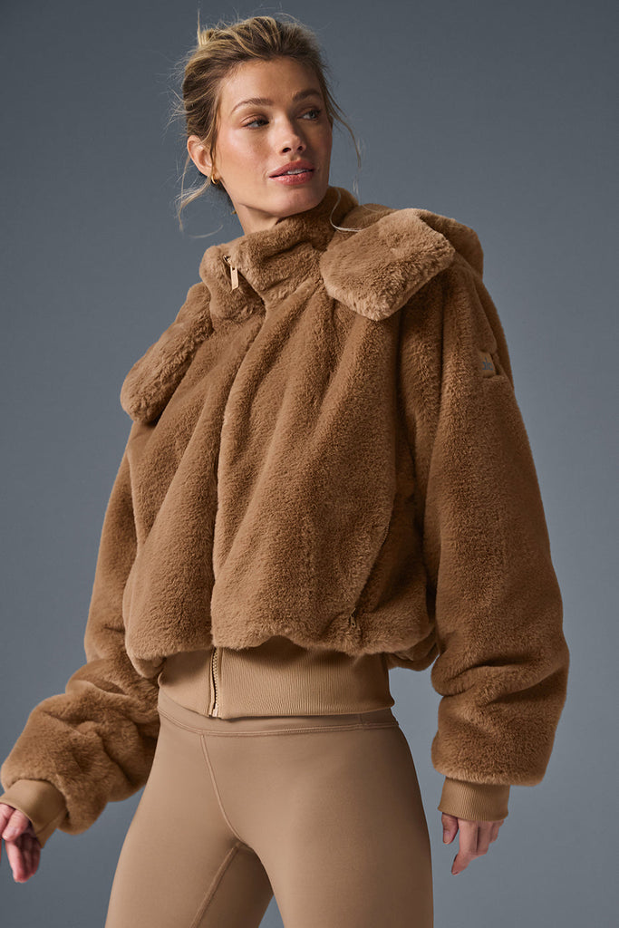 Faux Fur Foxy Jacket - Toasted Almond | Alo Yoga