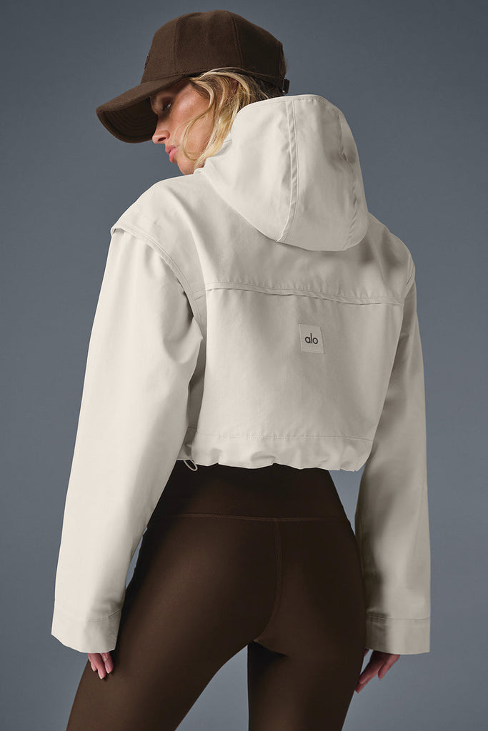 Cropped Unify Jacket - Ivory | Alo Yoga