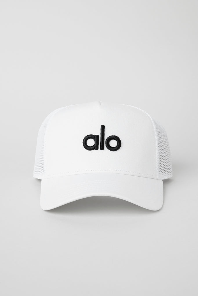 District Trucker Hat - White/Black | Alo Yoga