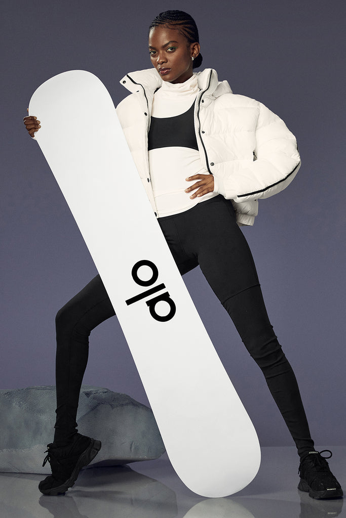 ALO Glacier Snowboard - Black/White | ALO